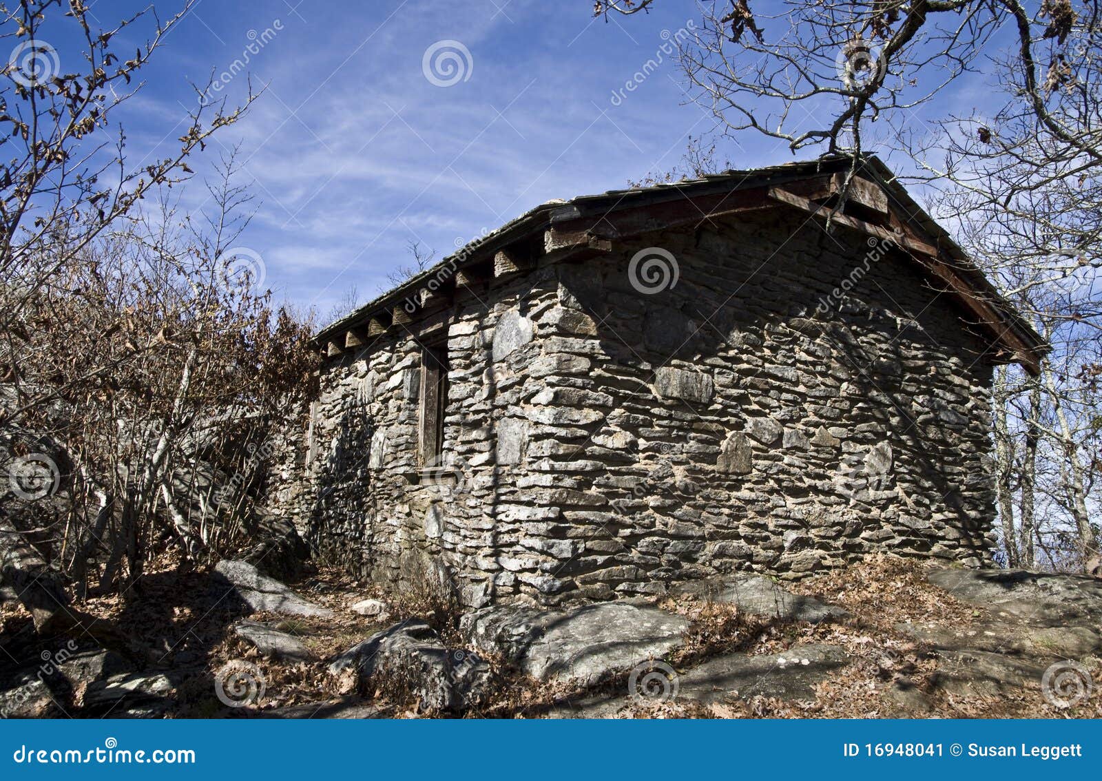 Old Stone Building stock image. Image of built, vintage - 16948041
