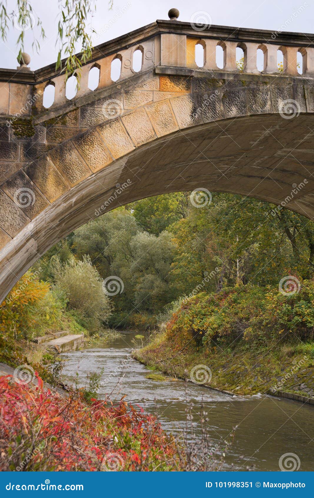 Old Stone Footbridge Over Creek in the Fall with Autumn Colors Stock ...