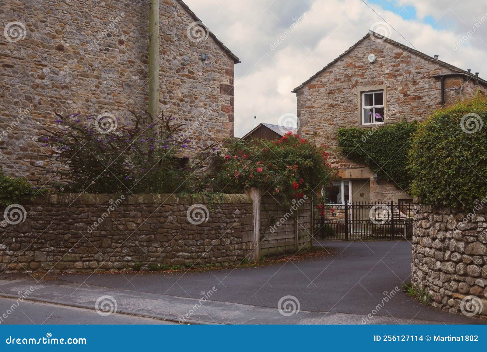 Old stone house in England editorial stock image. Image of building ...
