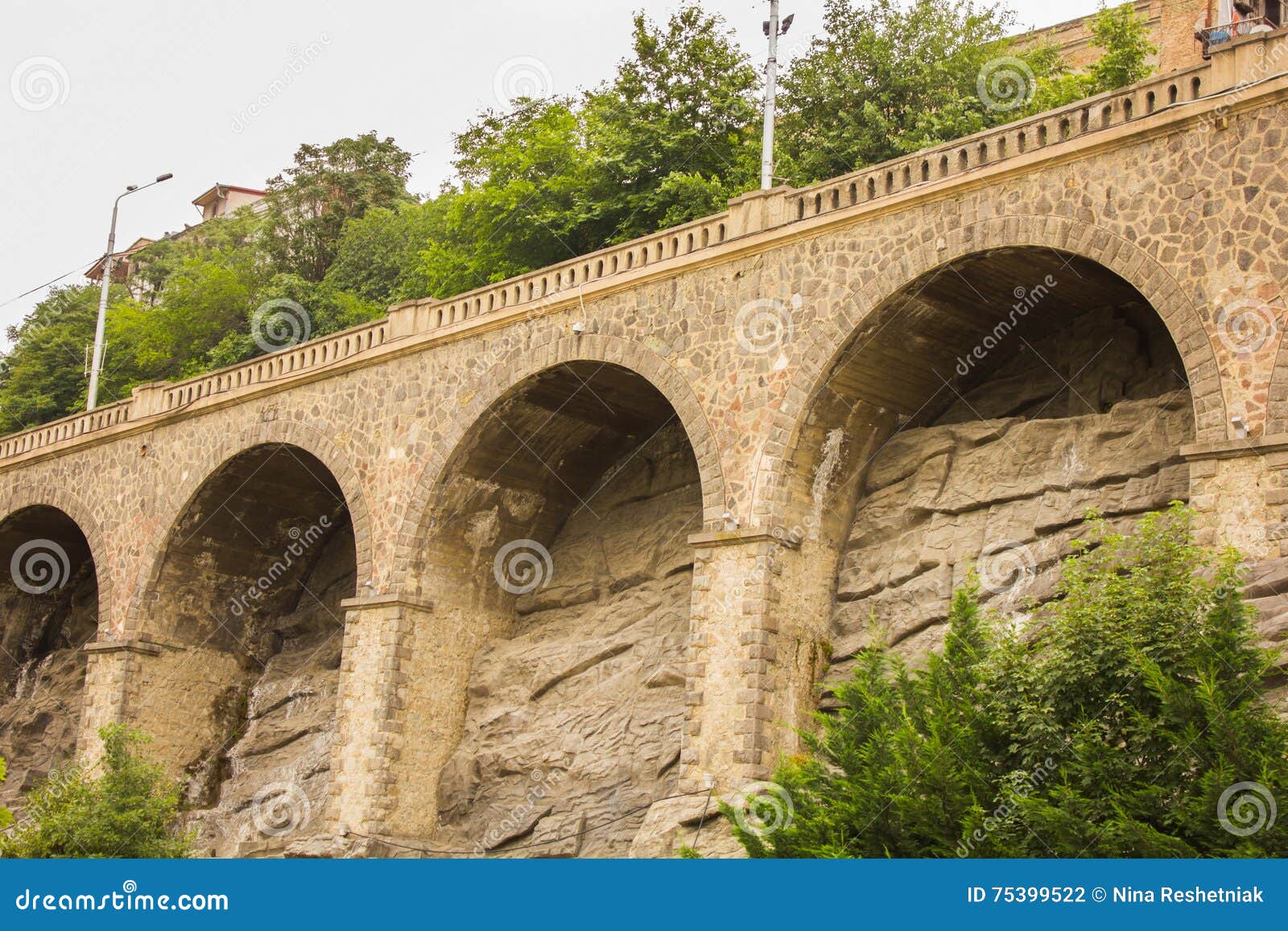 Old Stone Wall of the Bridge Stock Photo - Image of brooklyn, famous ...