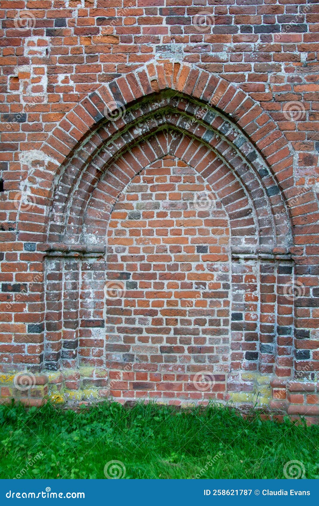 Old Stone Wall with Built Arch Stock Image - Image of full, stone ...