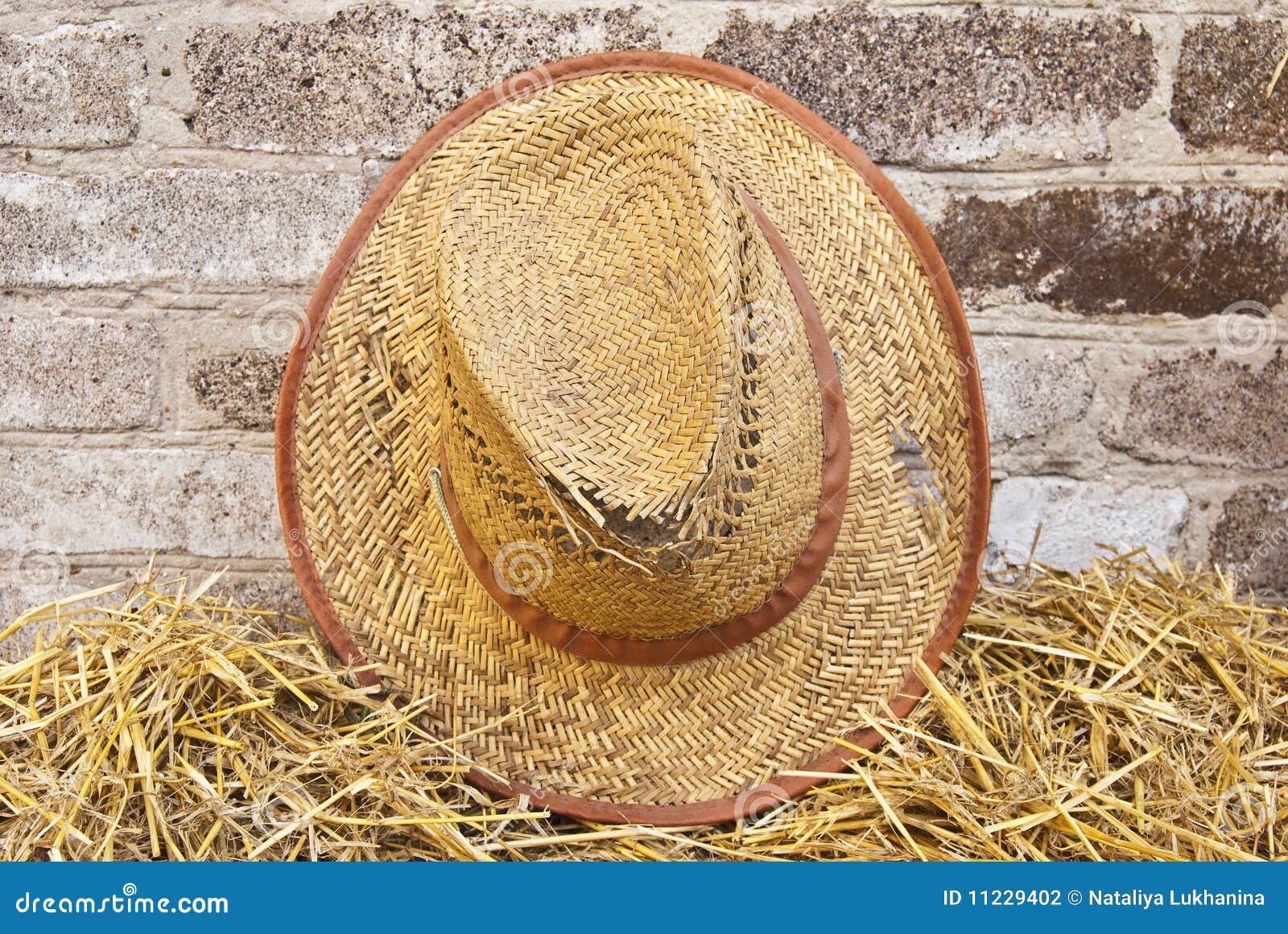 Old straw hat stock photo. Image of foreground, season - 11229402
