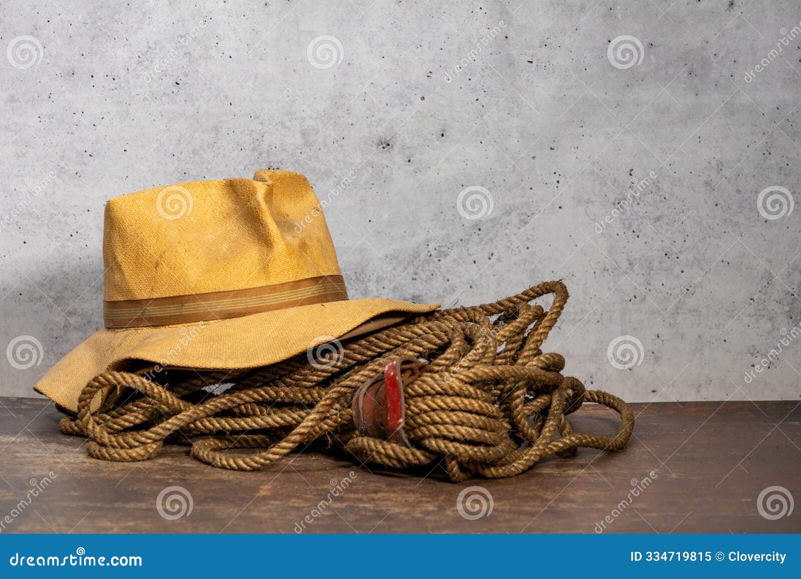 Old Straw Hat and Rope Still Life Stock Image - Image of room, rustic ...