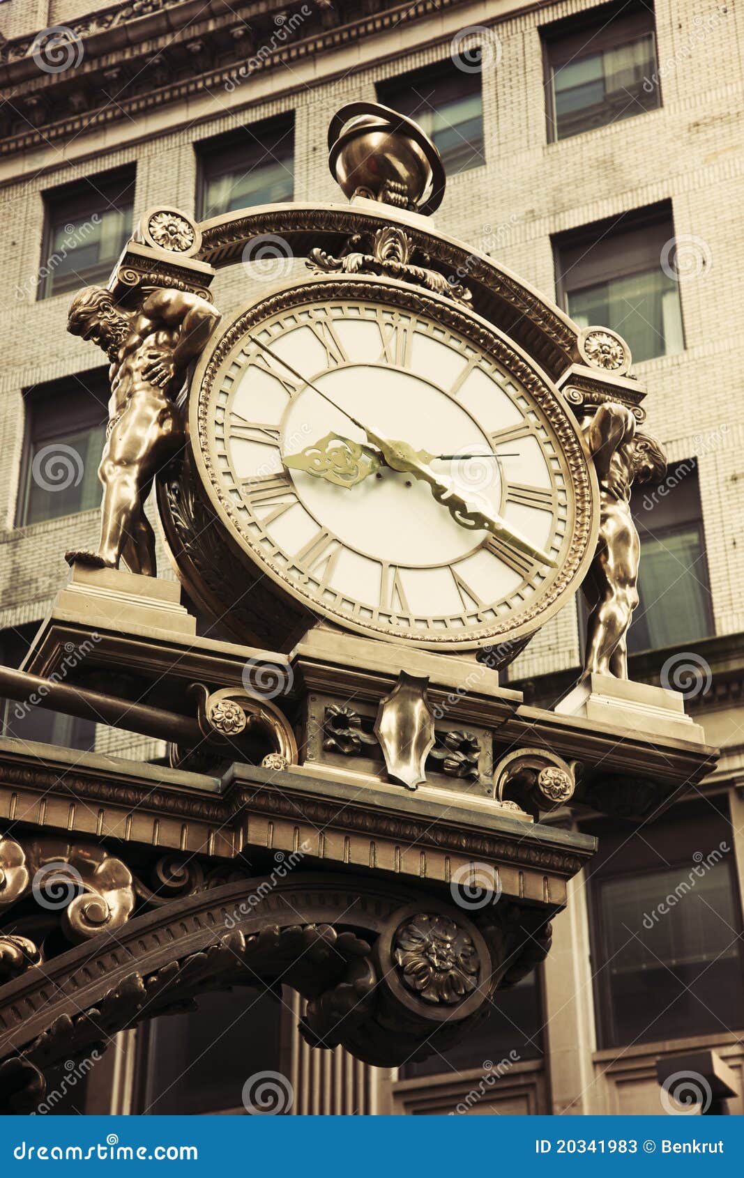 Old Street Clock in Downtown Pittsburgh Stock Image - Image of window ...