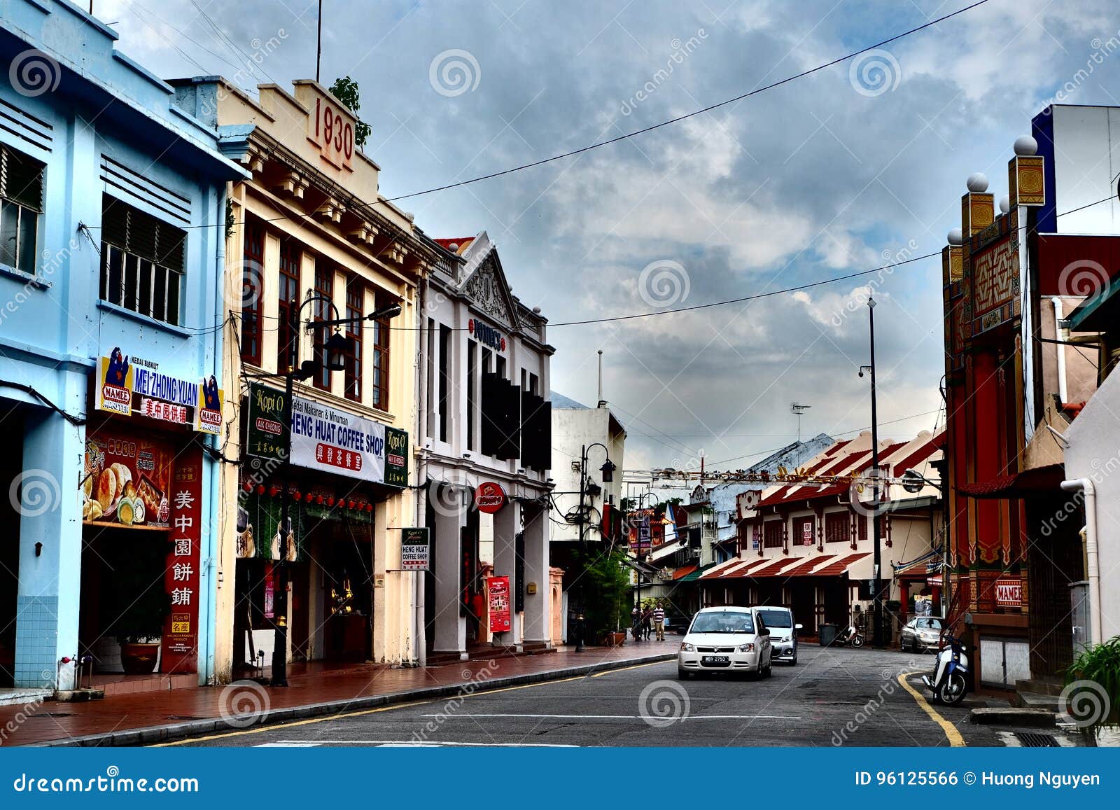 Old street in Melaka editorial photo. Image of malaysia - 96125566