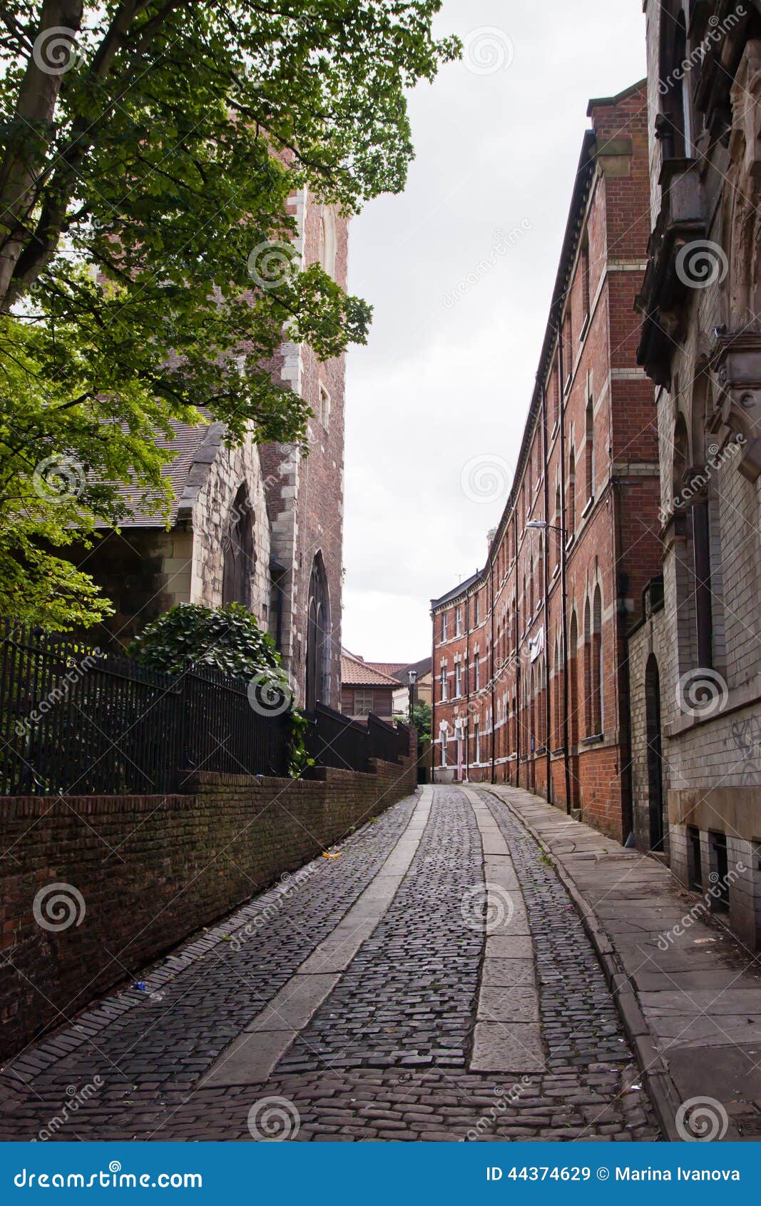 Old Street in York, England, UK Stock Image - Image of road, green ...