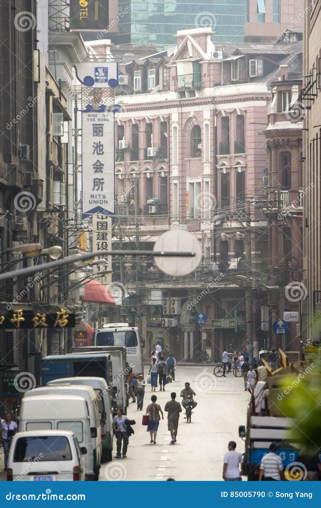 Old streets of Shanghai editorial image. Image of bike - 85005790