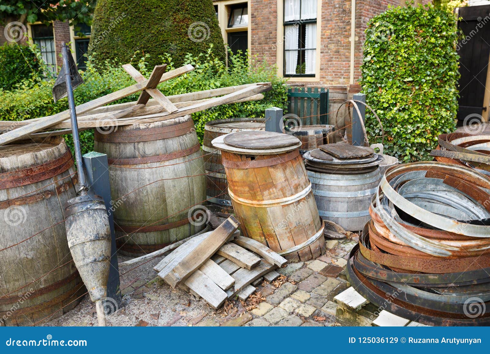 1,407 Old Stuff Store Stock Photos - Free & Royalty-Free Stock Photos ...