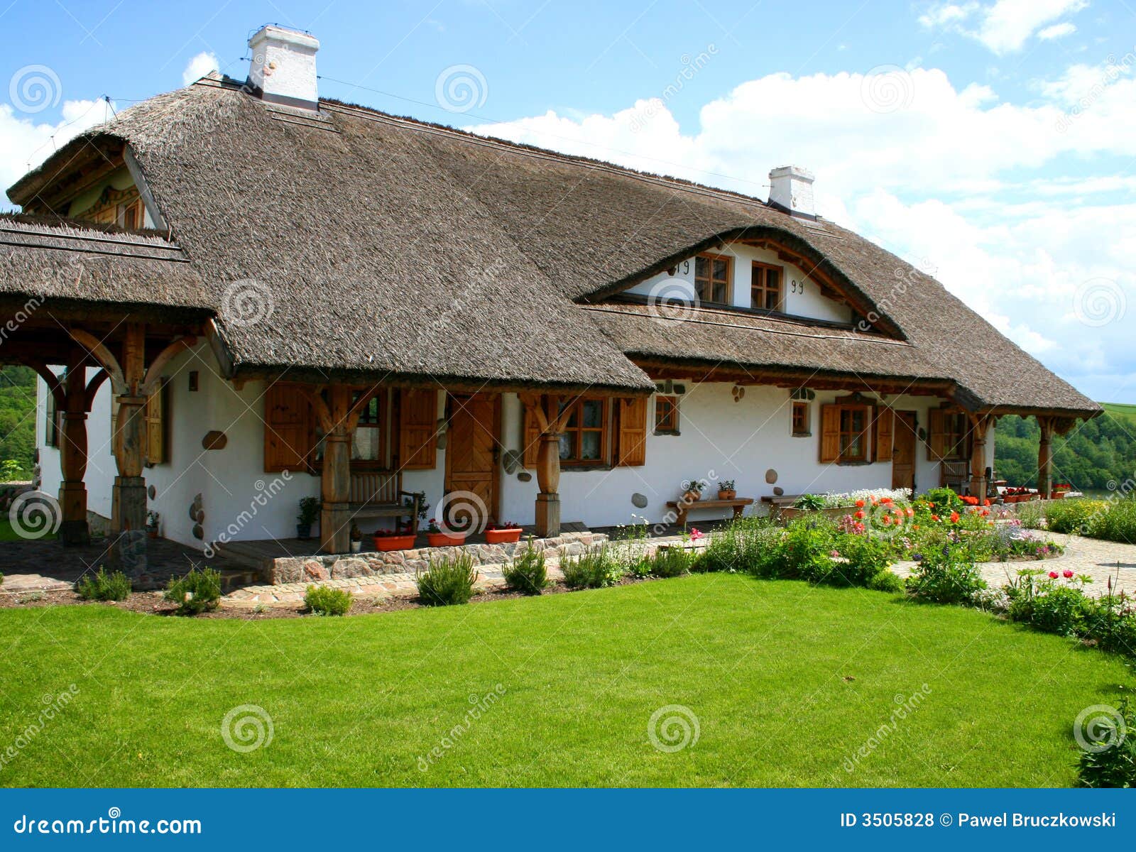 Old Style House in the Country Stock Photo - Image of home, thatched ...