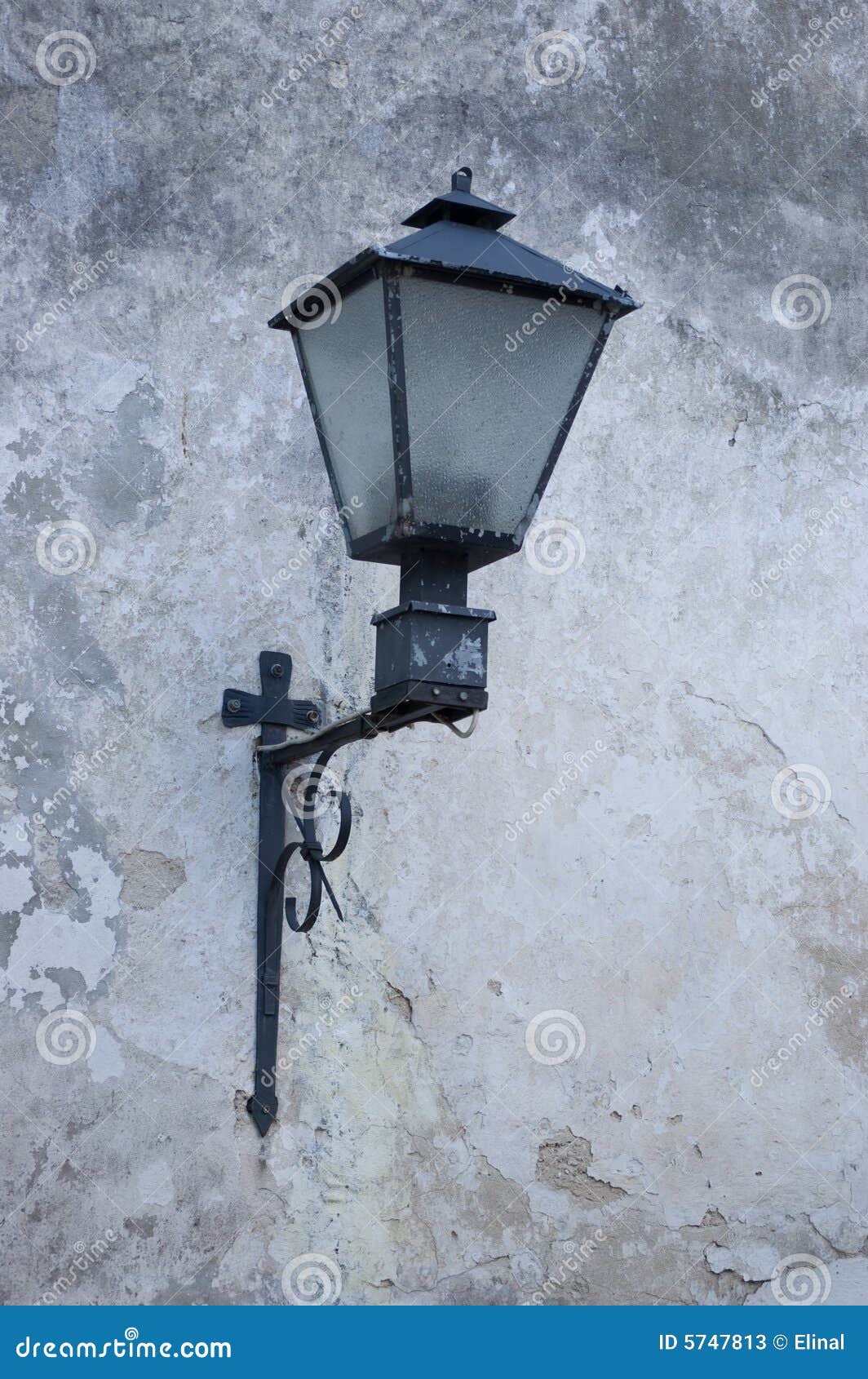 Old style lantern stock image. Image of exterior, object - 5747813