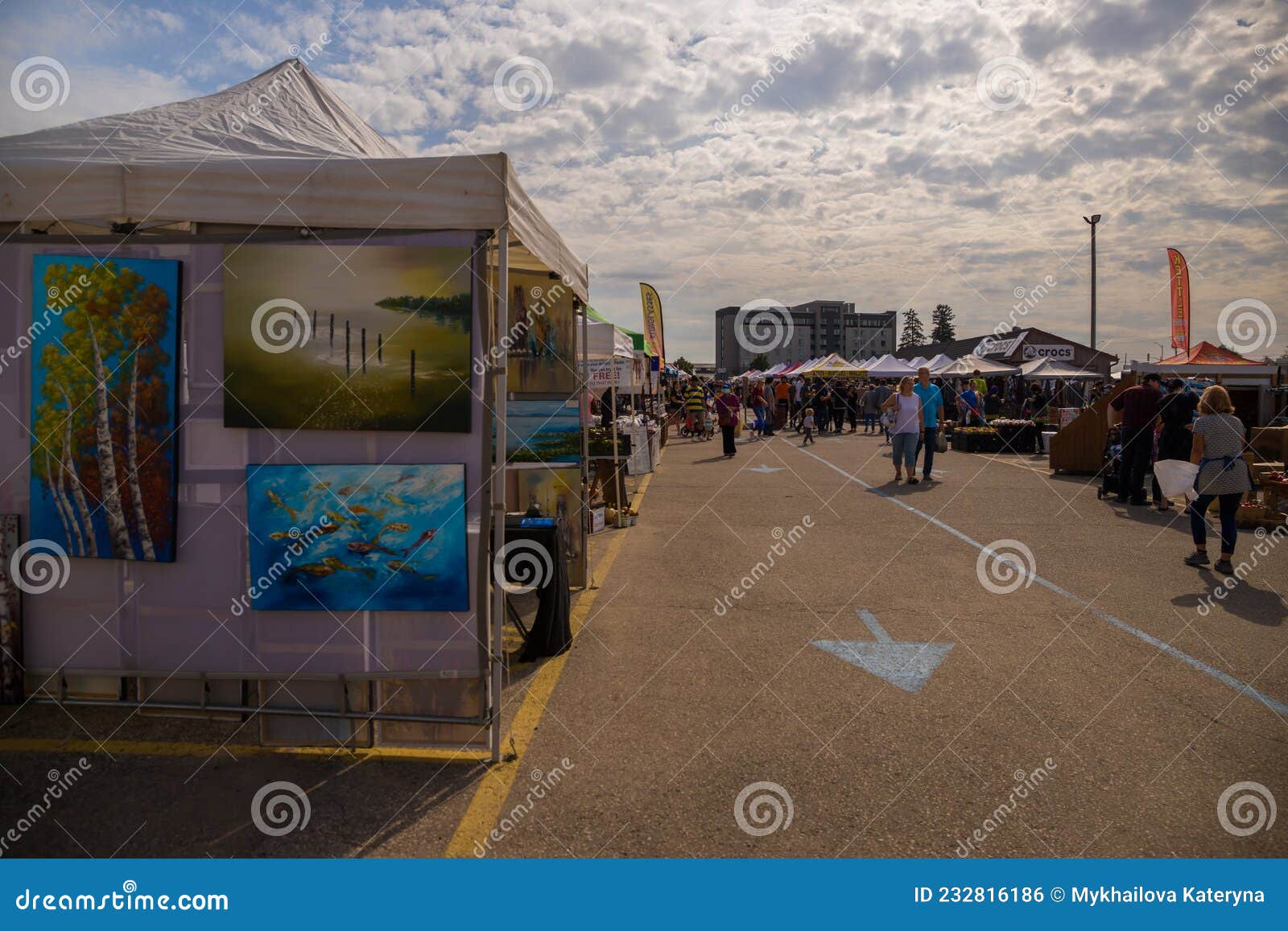 Old Style Outdoor Market in Waterloo. Sent Jacobs Market Editorial ...