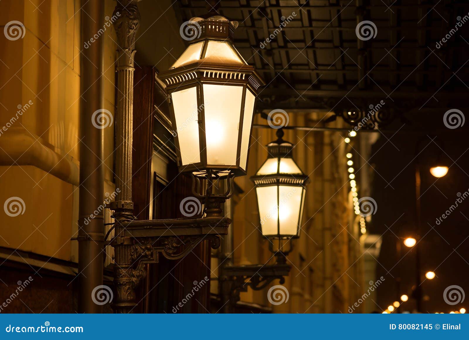 Old Style Street Light, Vintage. Night Stock Image - Image of design ...