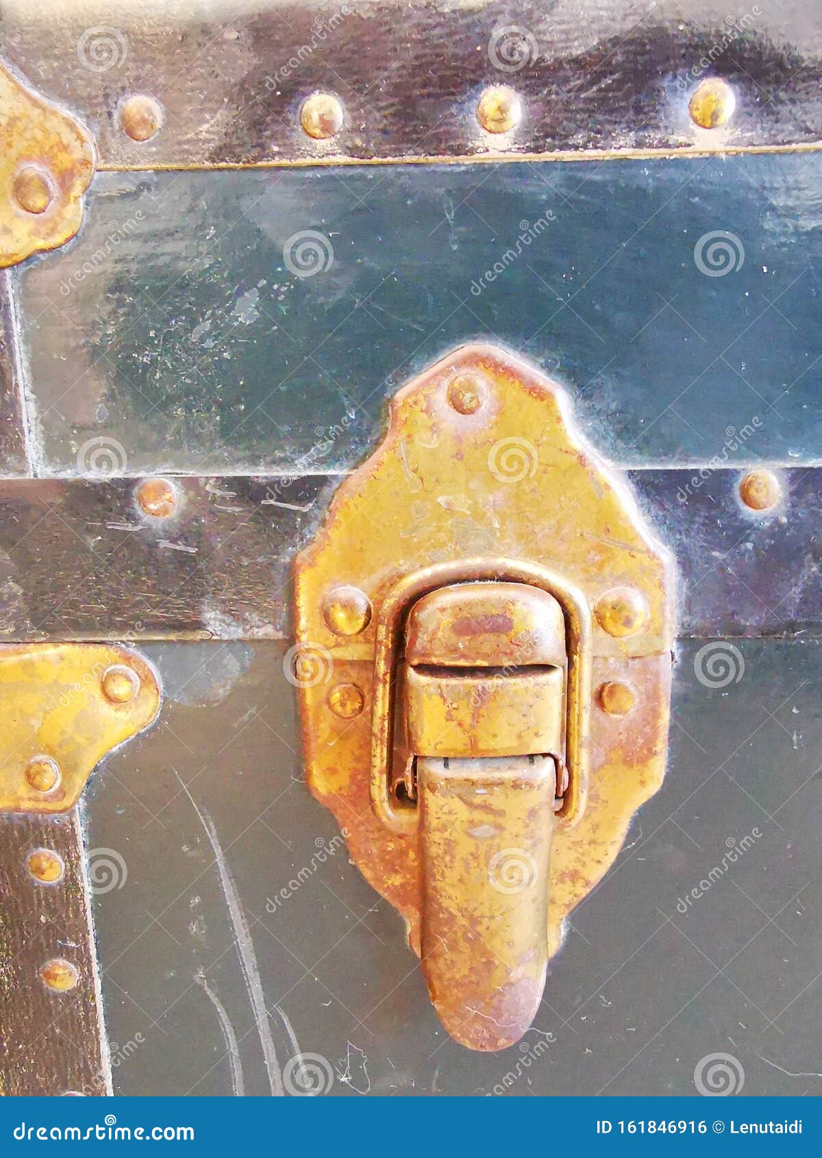 Old Suitcase Lock Stock Photo | CartoonDealer.com #27962814