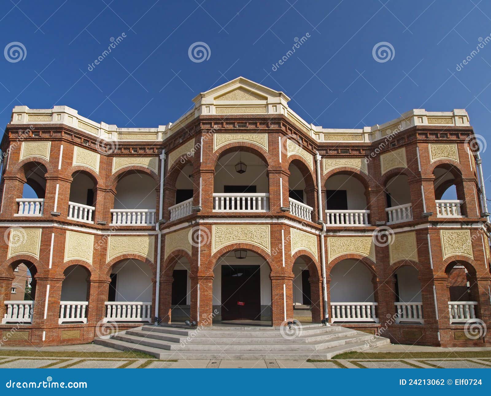 Old Tainan County Magistrate Residence Stock Photo - Image of green ...