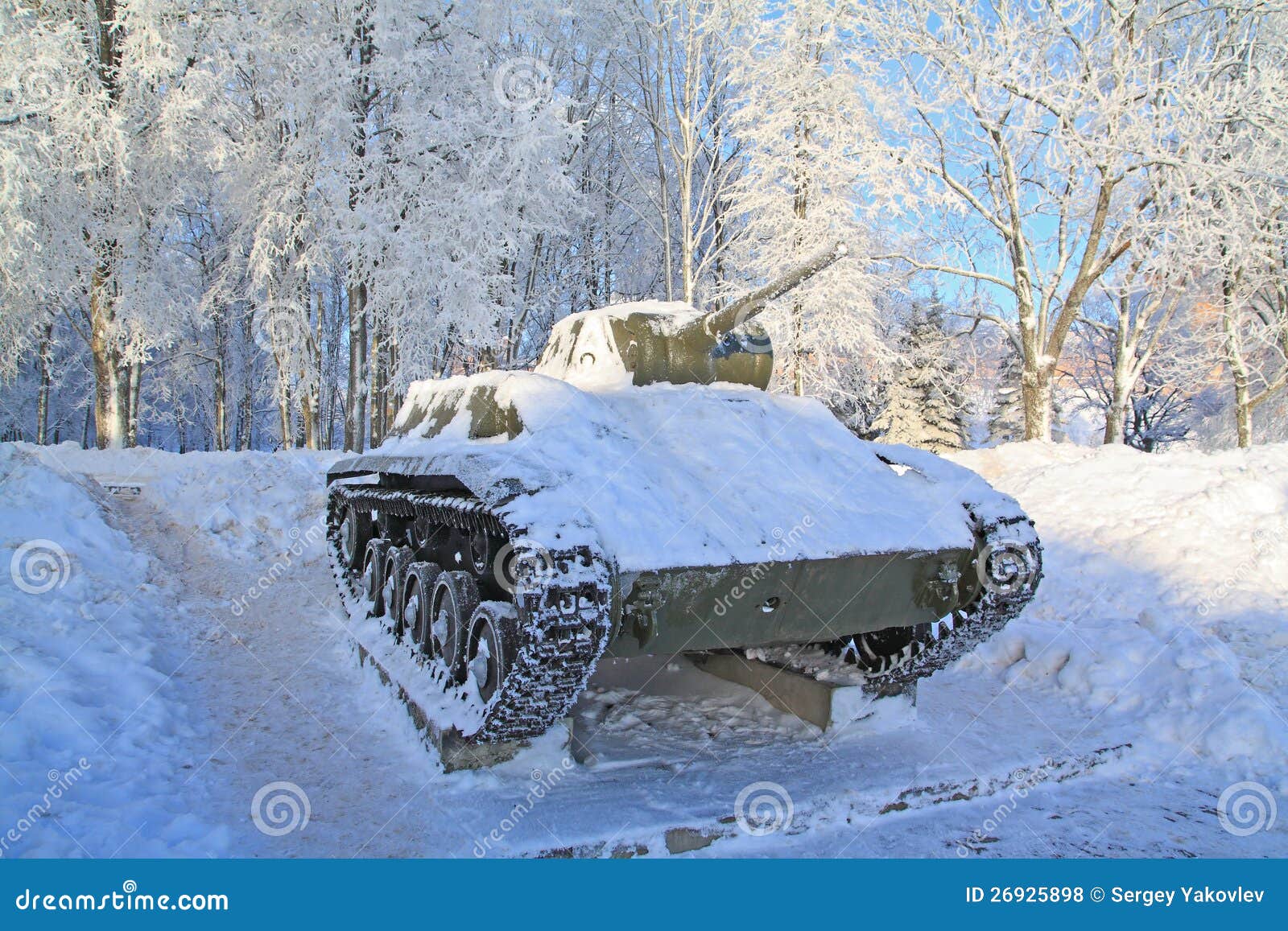 Old tank stock photo. Image of cannon, monument, navy - 26925898