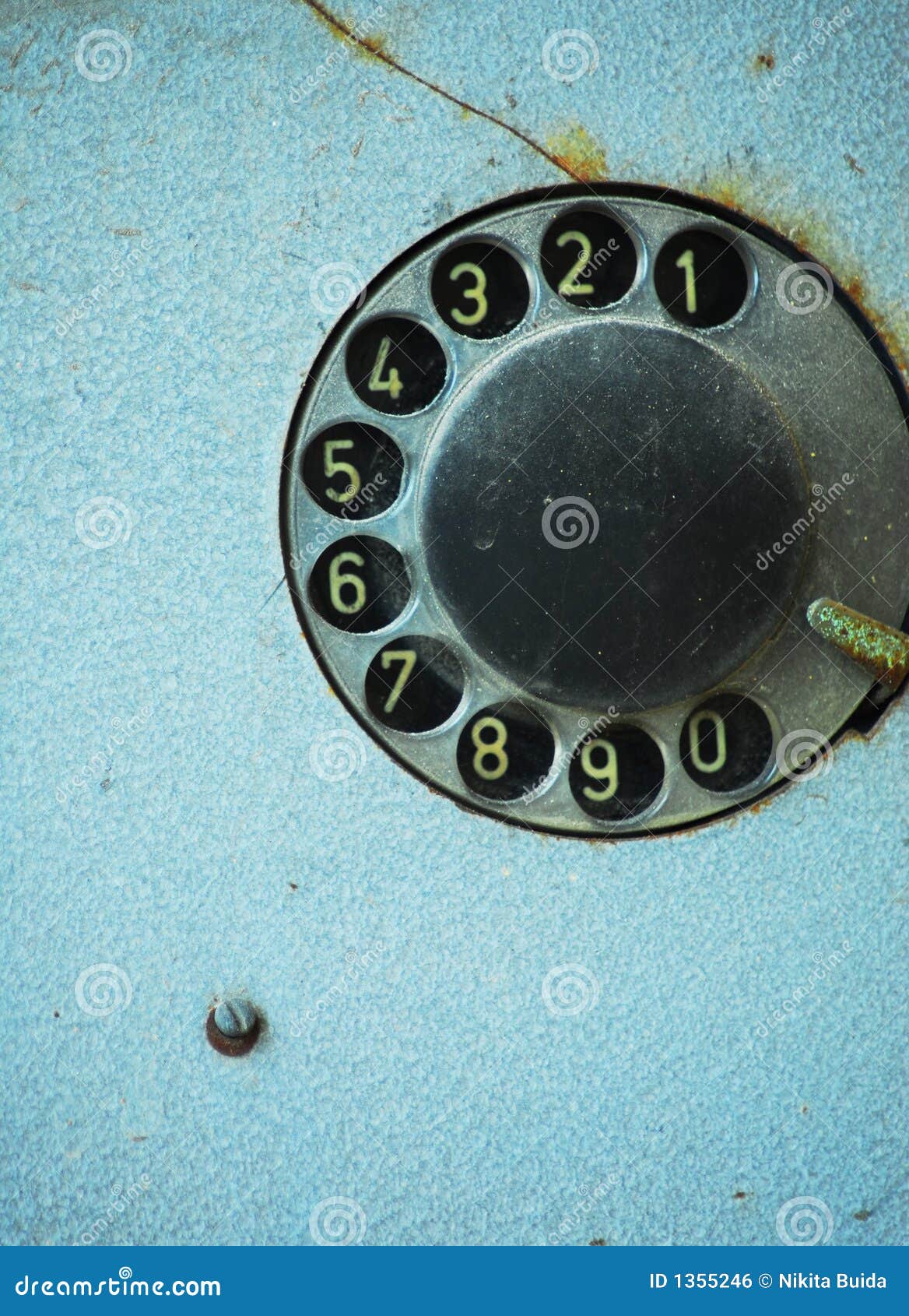 Old telephone dial stock photo. Image of technology, numbers - 1355246