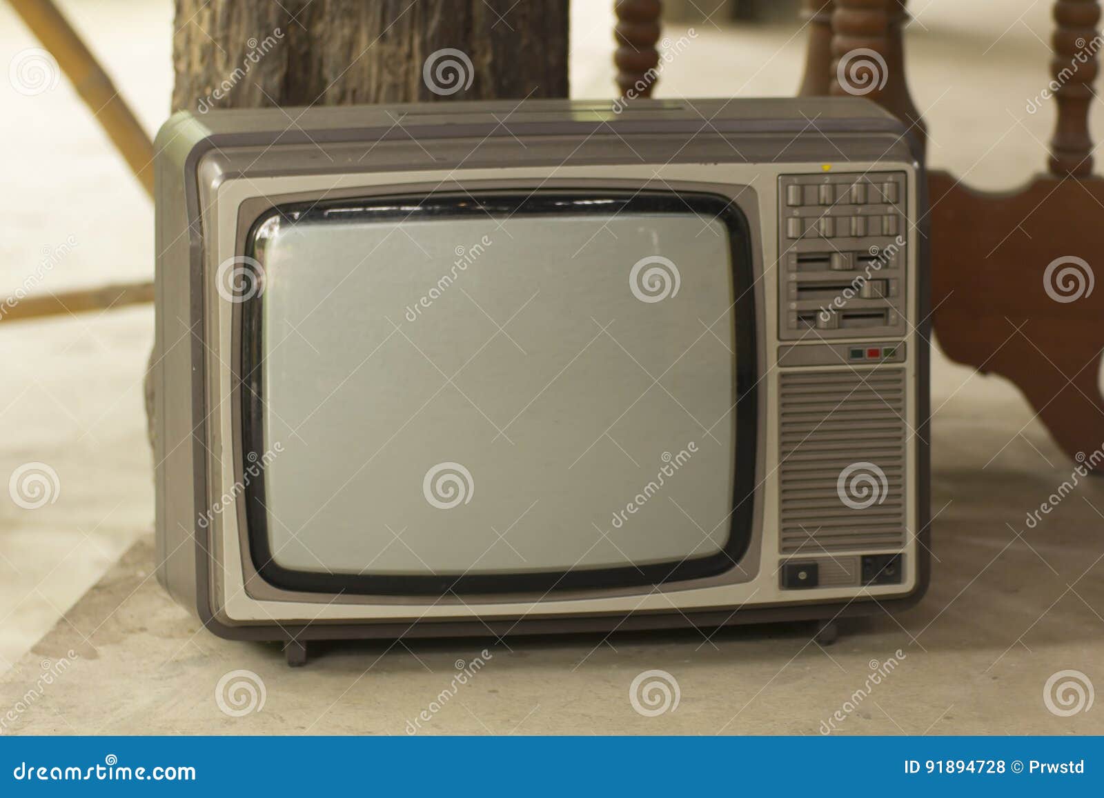 Old television, Tv classic stock illustration. Illustration of movie ...
