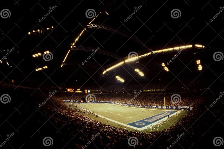 Old Texas Stadium, Irving Texas Editorial Image - Image of texas, venue ...