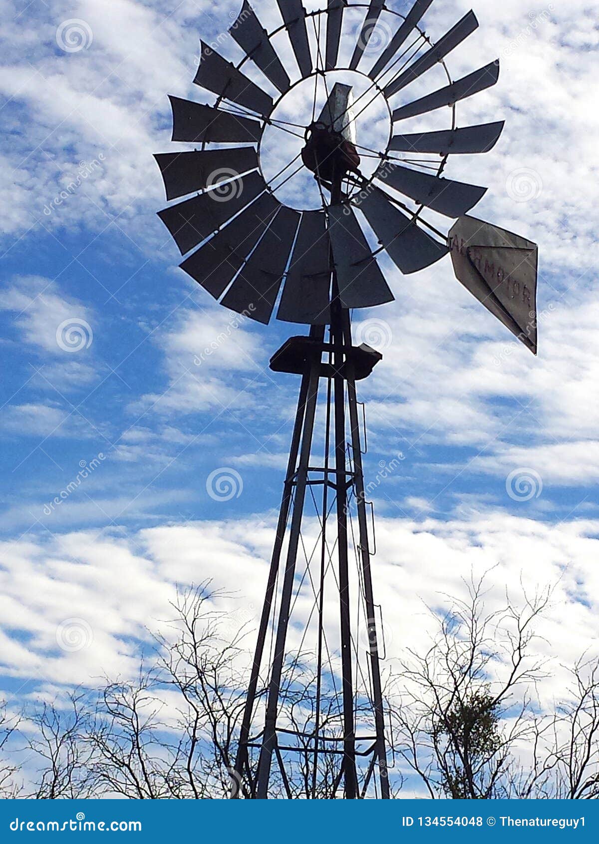 Old Texas Windmill Still Standing Tall Stock Photo - Image of pump ...