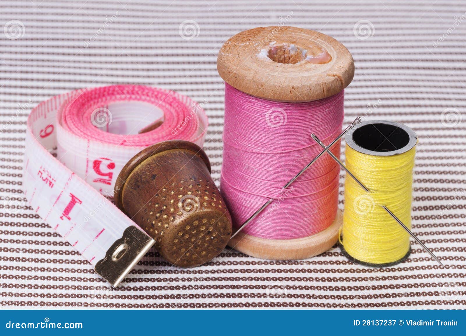 Old Thimble and Needles with Thread Stock Image - Image of meter, house ...
