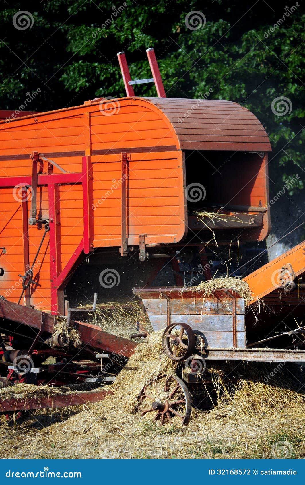 Old threshing machine stock photo. Image of rural, gear - 32168572