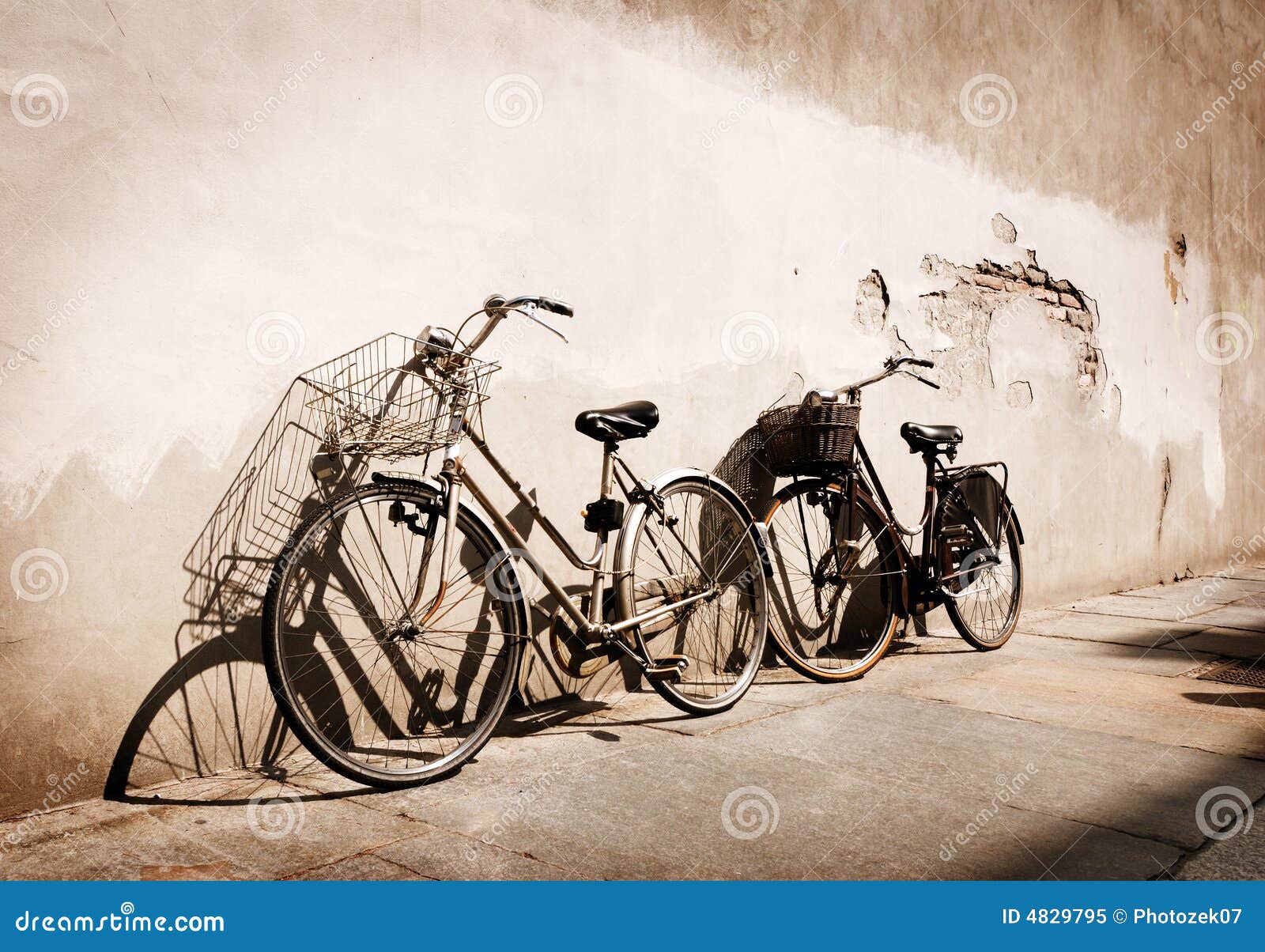 Old times stock image. Image of background, italy, alley - 4829795