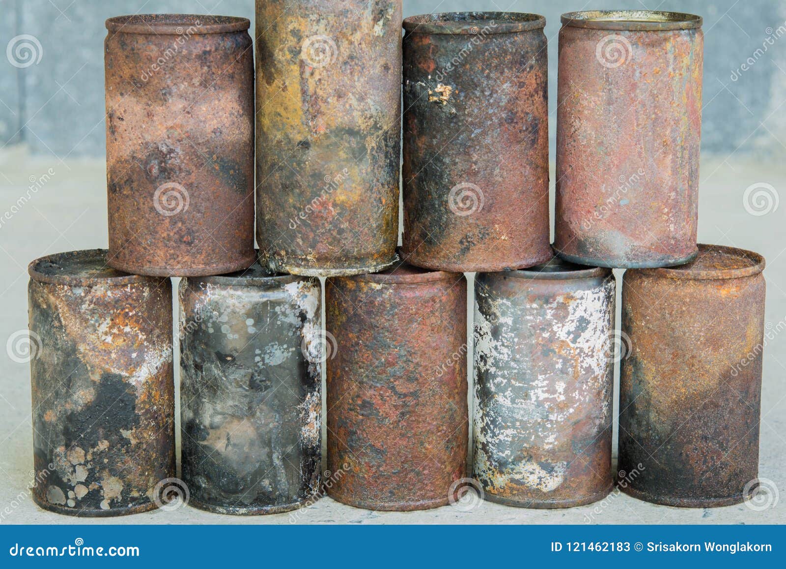 Old tin and rust stock image. Image of empty, background - 121462183