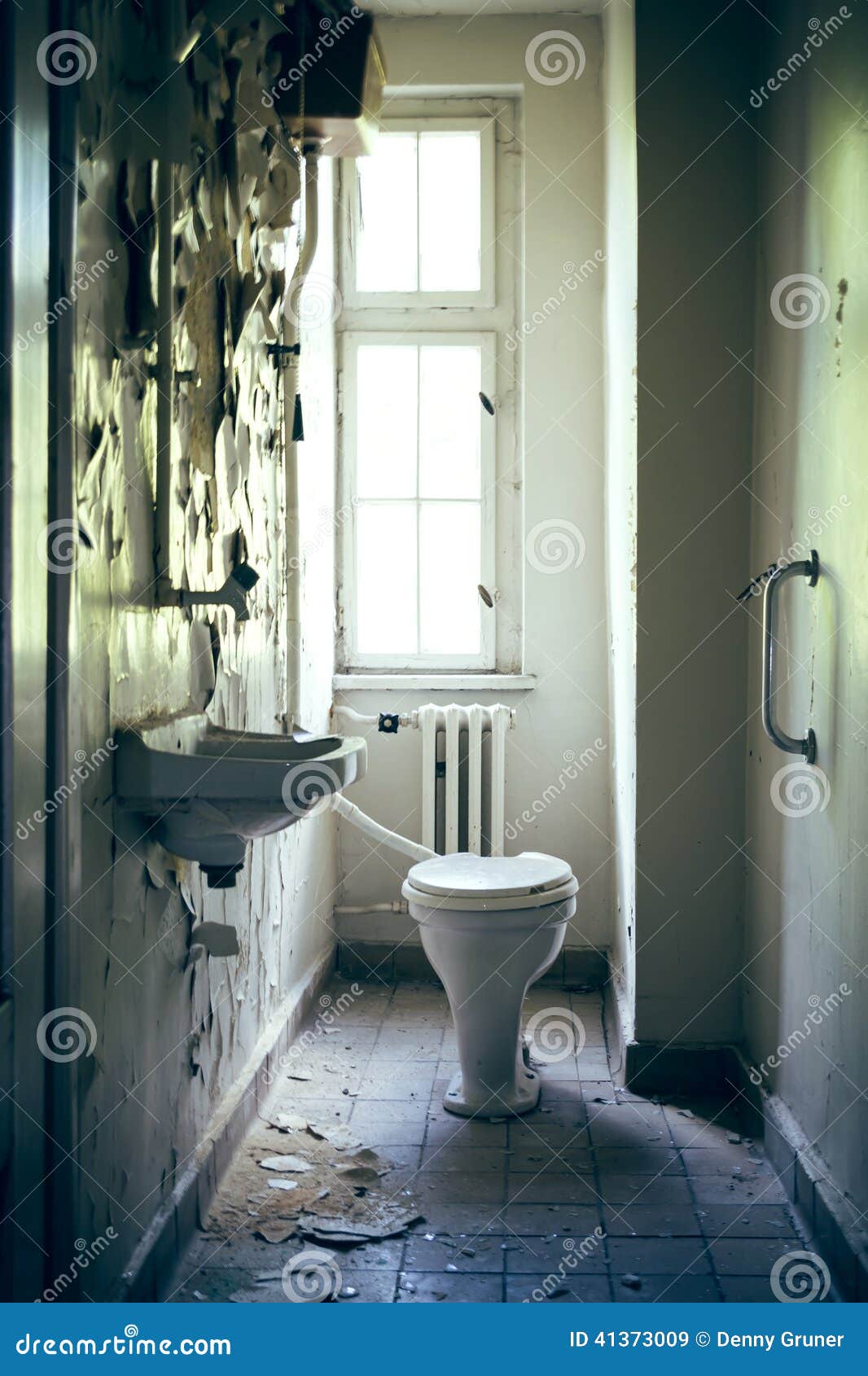 Old toilet stock image. Image of water, wash, toilet - 41373009