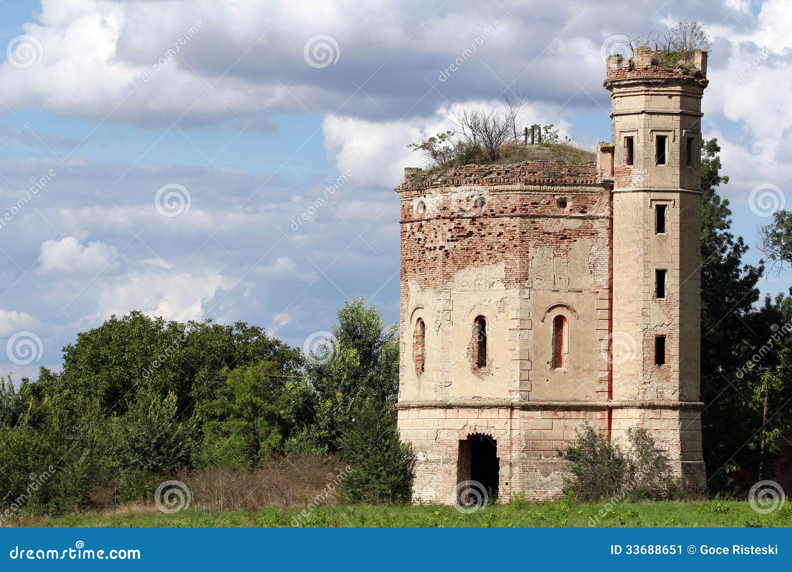 Old tower stock image. Image of building, historic, scenic - 33688651
