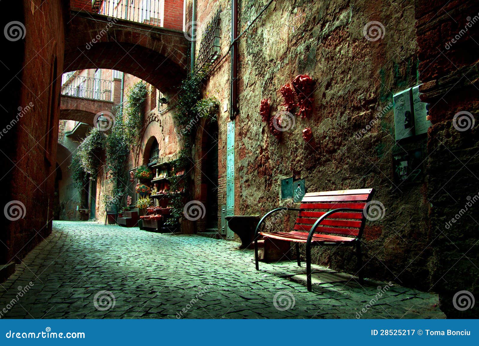 Old town alley in Tuscany stock image. Image of medieval - 28525217