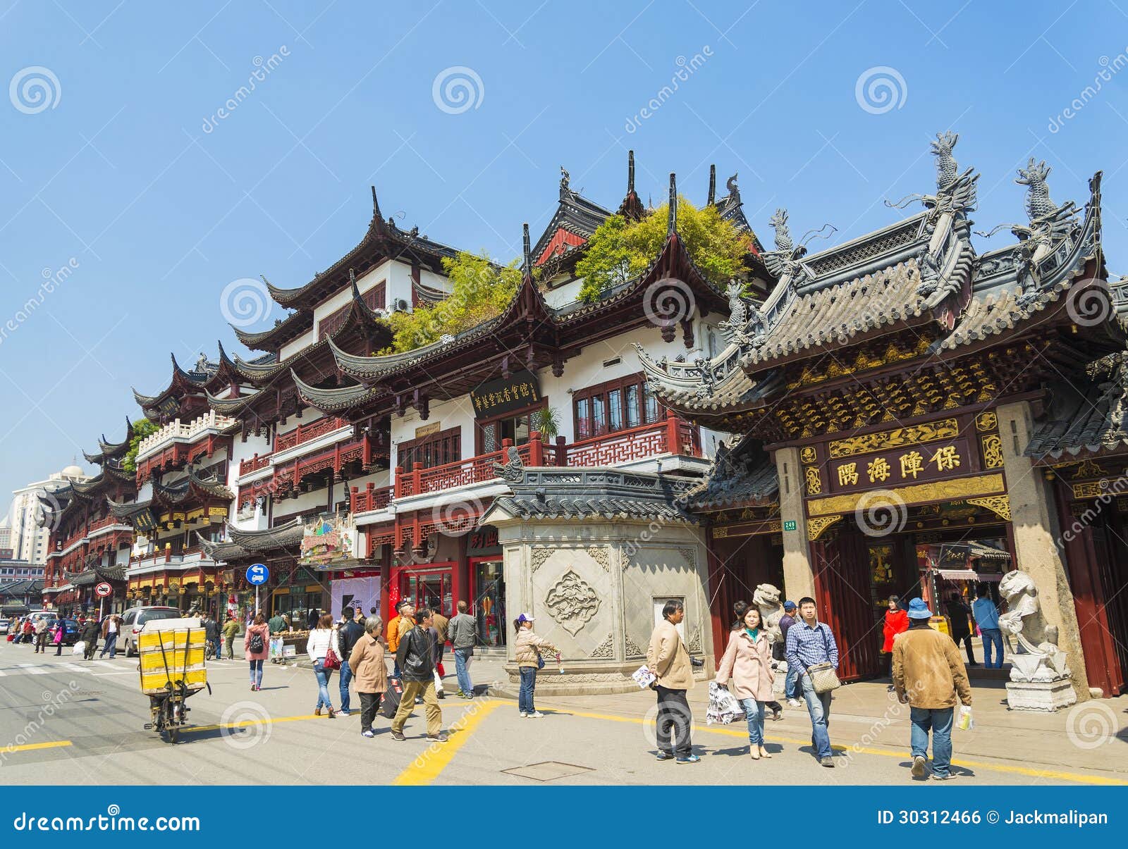 Old town of shanghai china editorial photo. Image of architecture ...