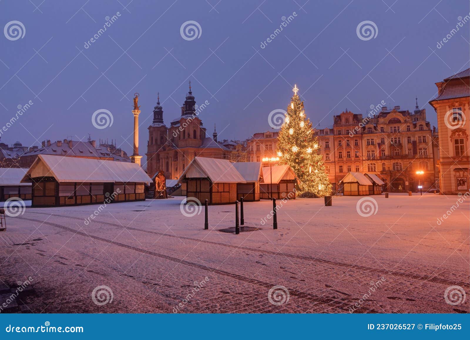 Old Town Square at Christmas Stock Image - Image of cathedral, snow ...