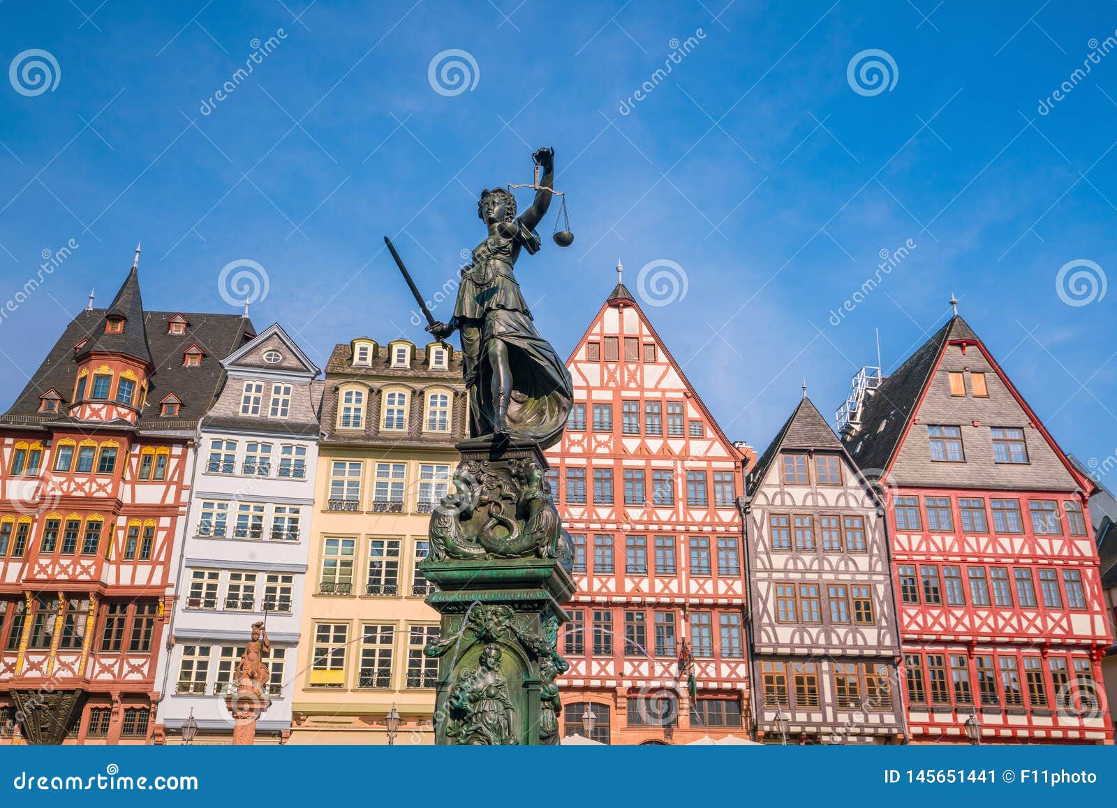 Old Town Square Romerberg in Frankfurt, Germany Stock Image - Image of ...