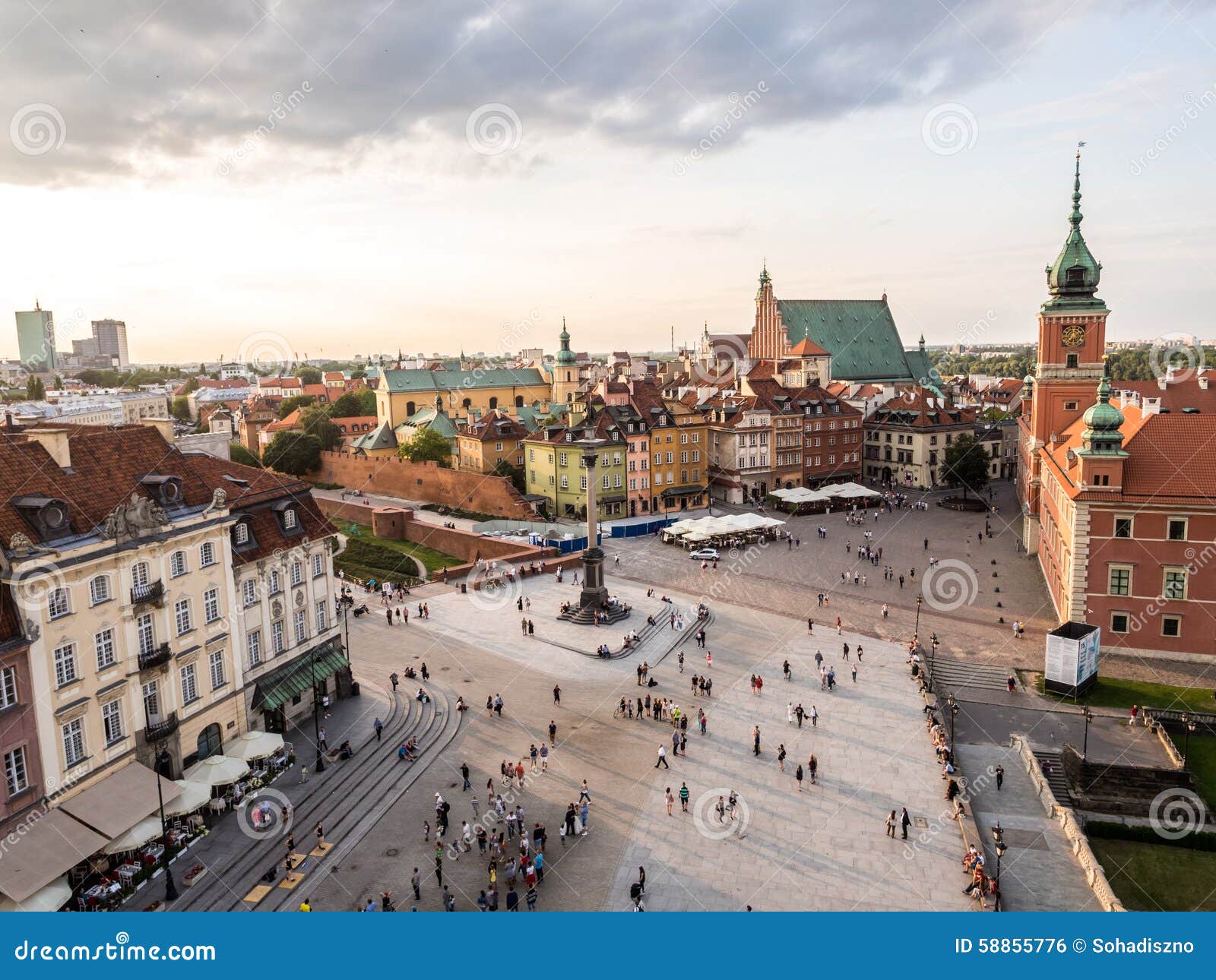 Old Town of Warsaw editorial photo. Image of street, attraction - 58855776