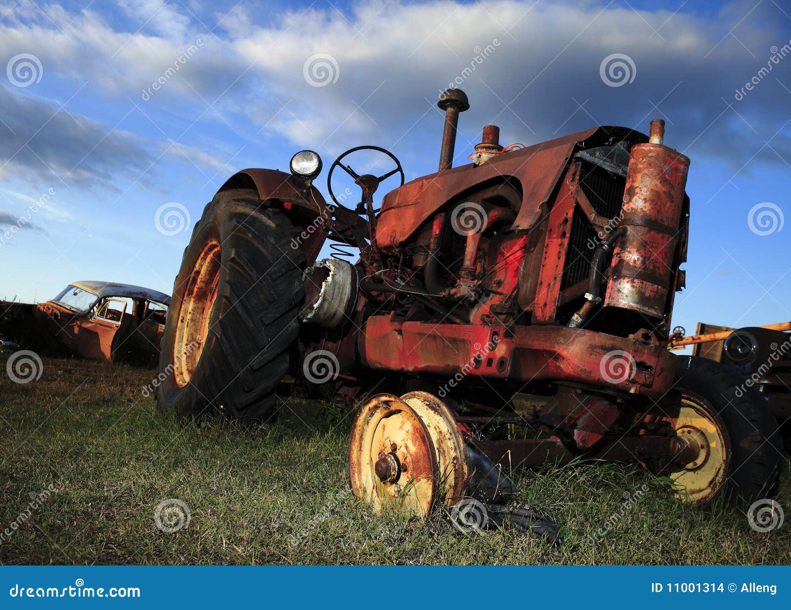 Old Tractor stock photo. Image of field, abandon, vintage - 11001314