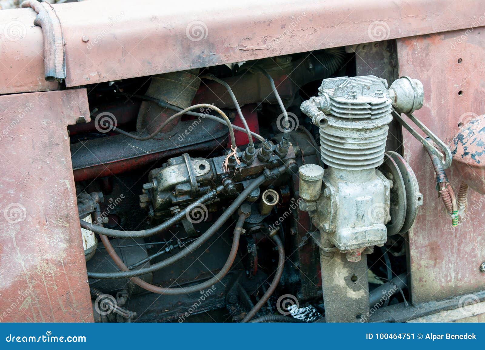 Old tractor engine. stock image. Image of tractor, power - 100464751