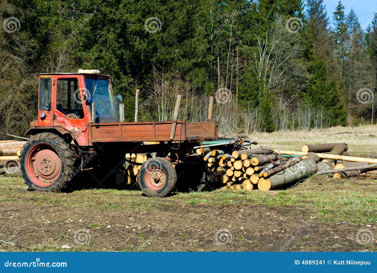 3,144 Tractor Timber Stock Photos - Free & Royalty-Free Stock Photos ...