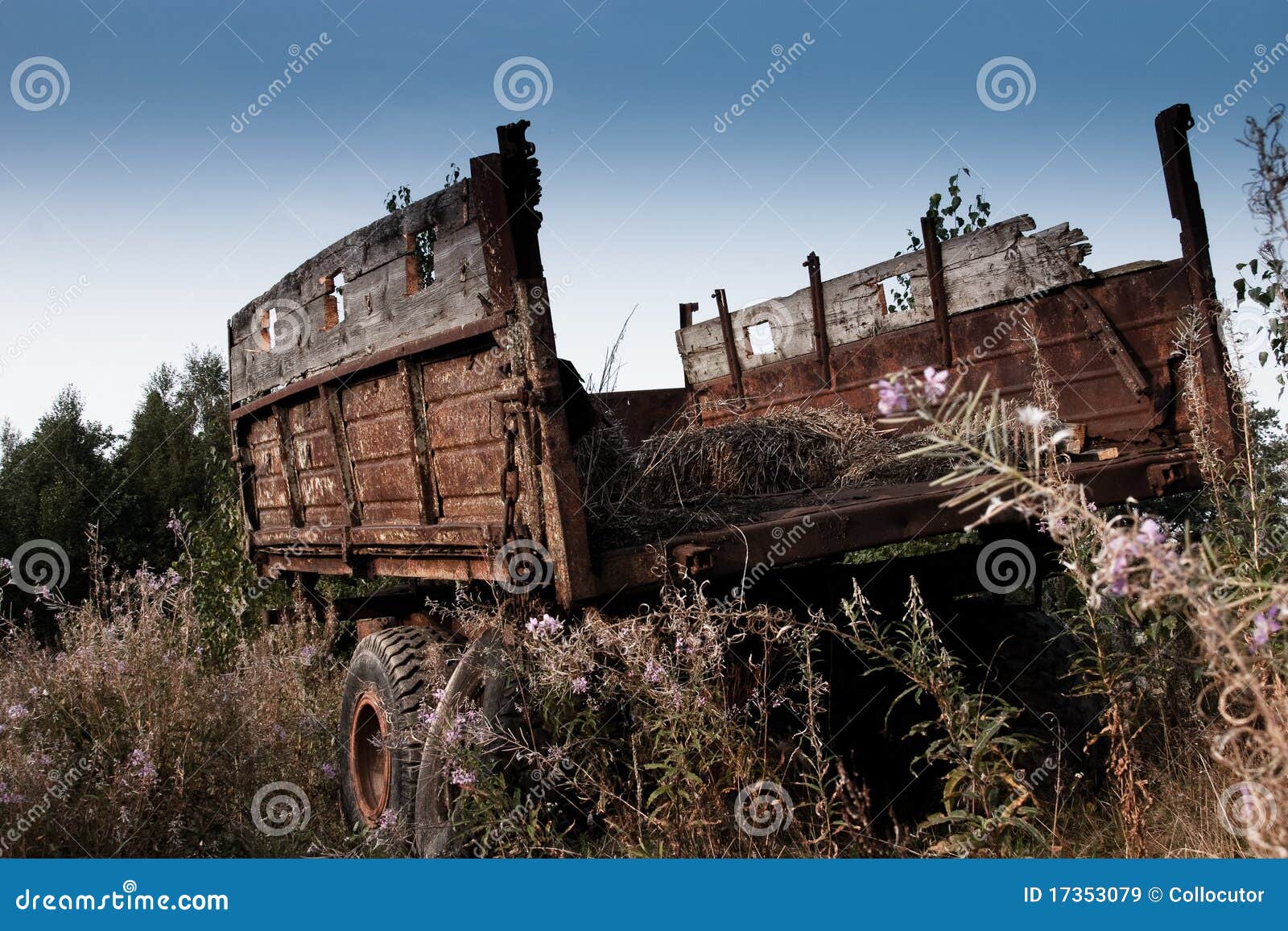 Old tractor trailer stock image. Image of farm, field - 17353079