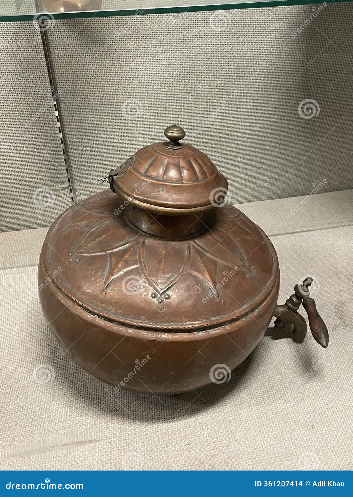 An Old Traditional Pitcher in Peshawar Museum Editorial Stock Image ...