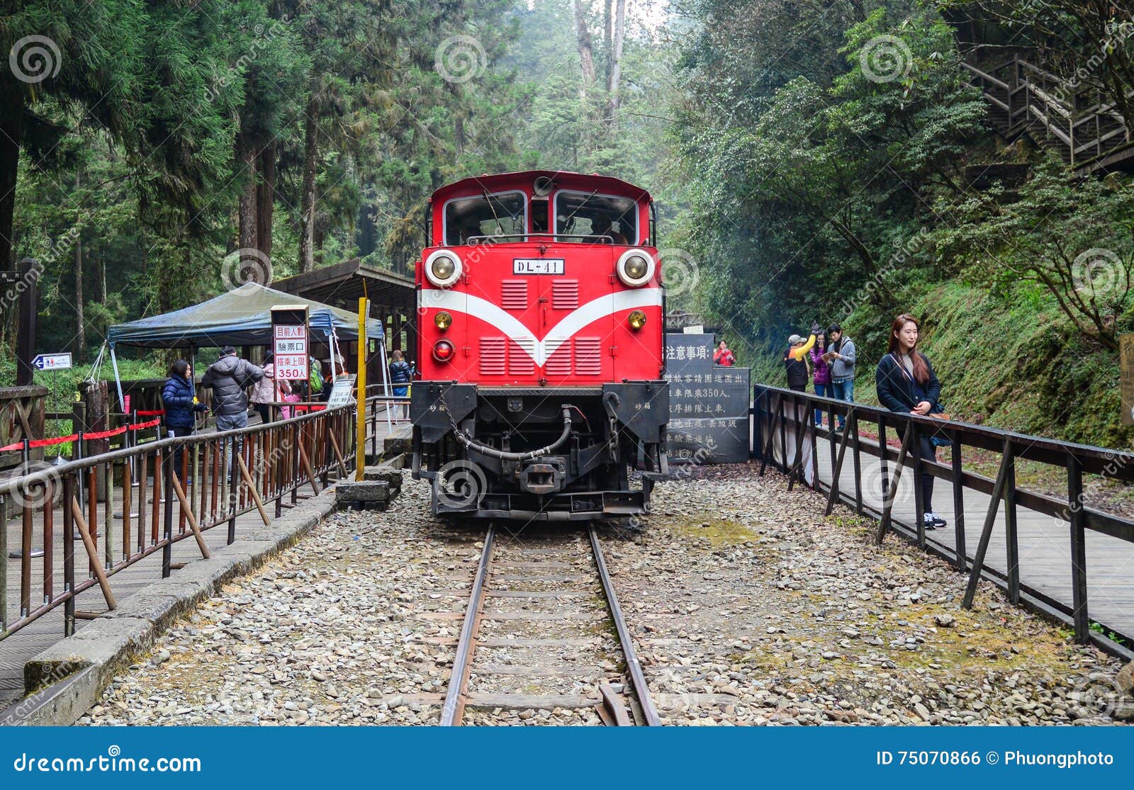 Alishan,taiwan-October 15,2018:The Old Red Train In Alishan Line ...