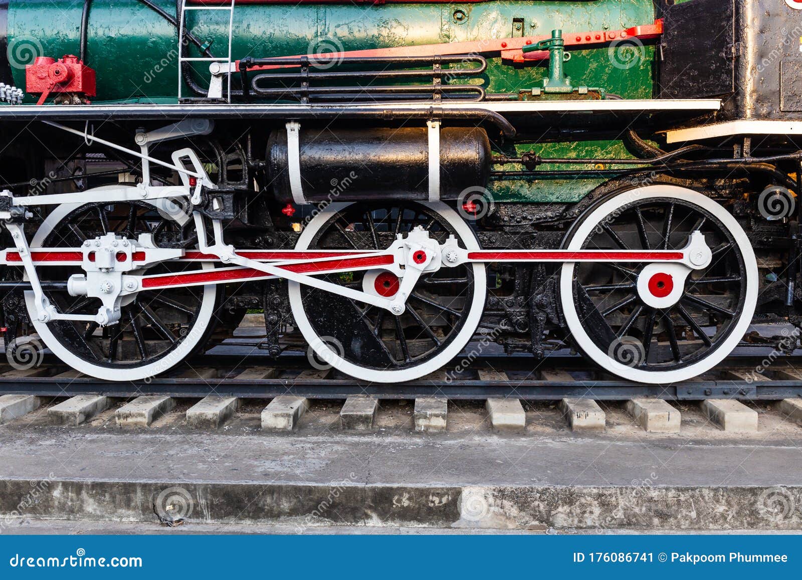 Old Train Wheels on Rails in Black Stock Image - Image of machine, gear ...