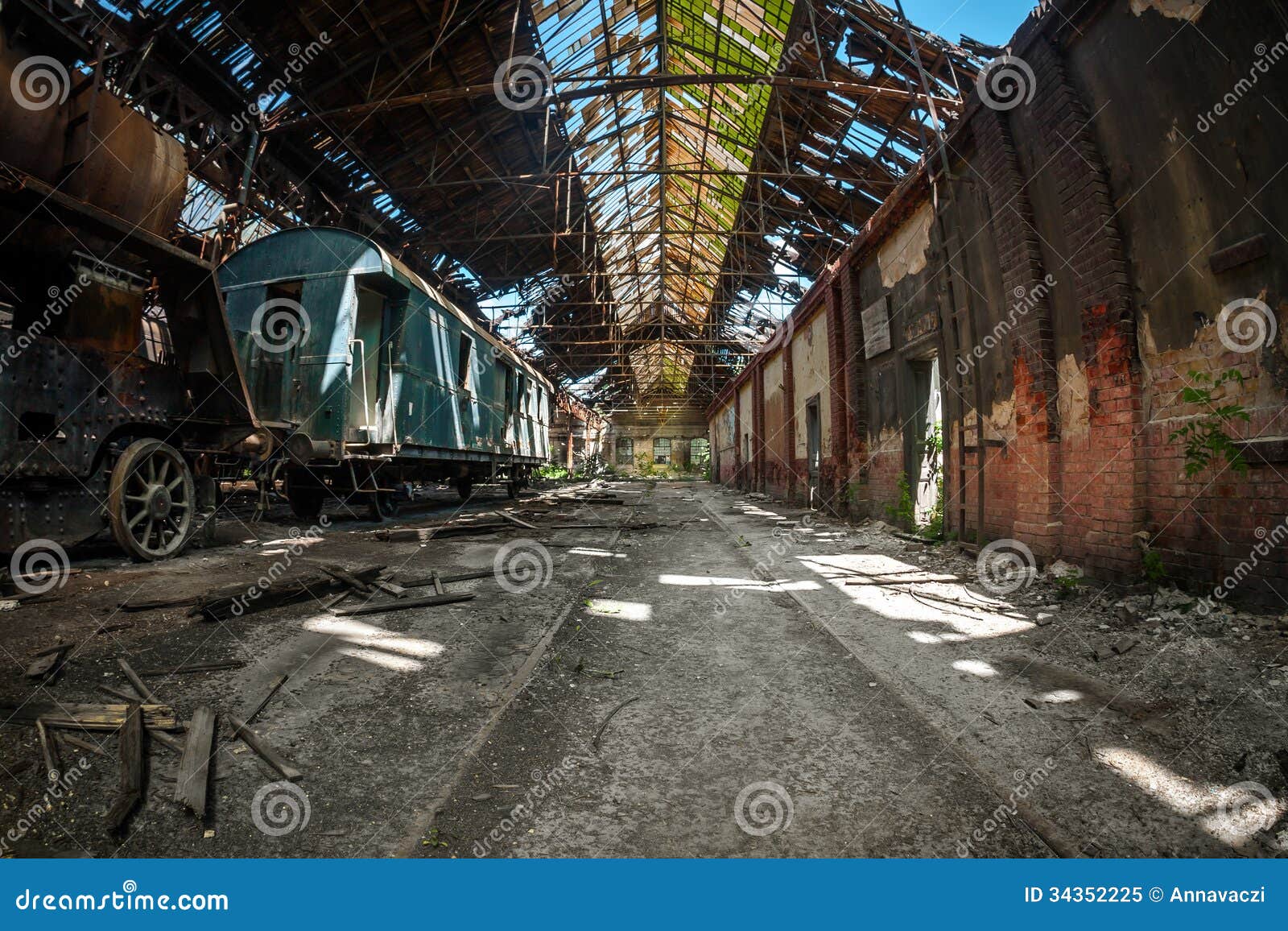 Old Trains at Abandoned Train Depot Stock Image - Image of destruction ...