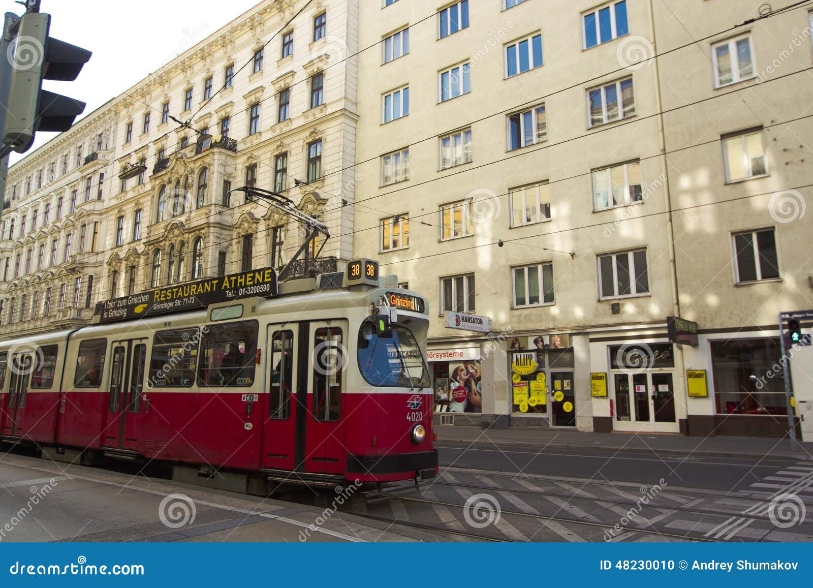 Old Tram on the Streets of Vienna Editorial Image - Image of tram ...