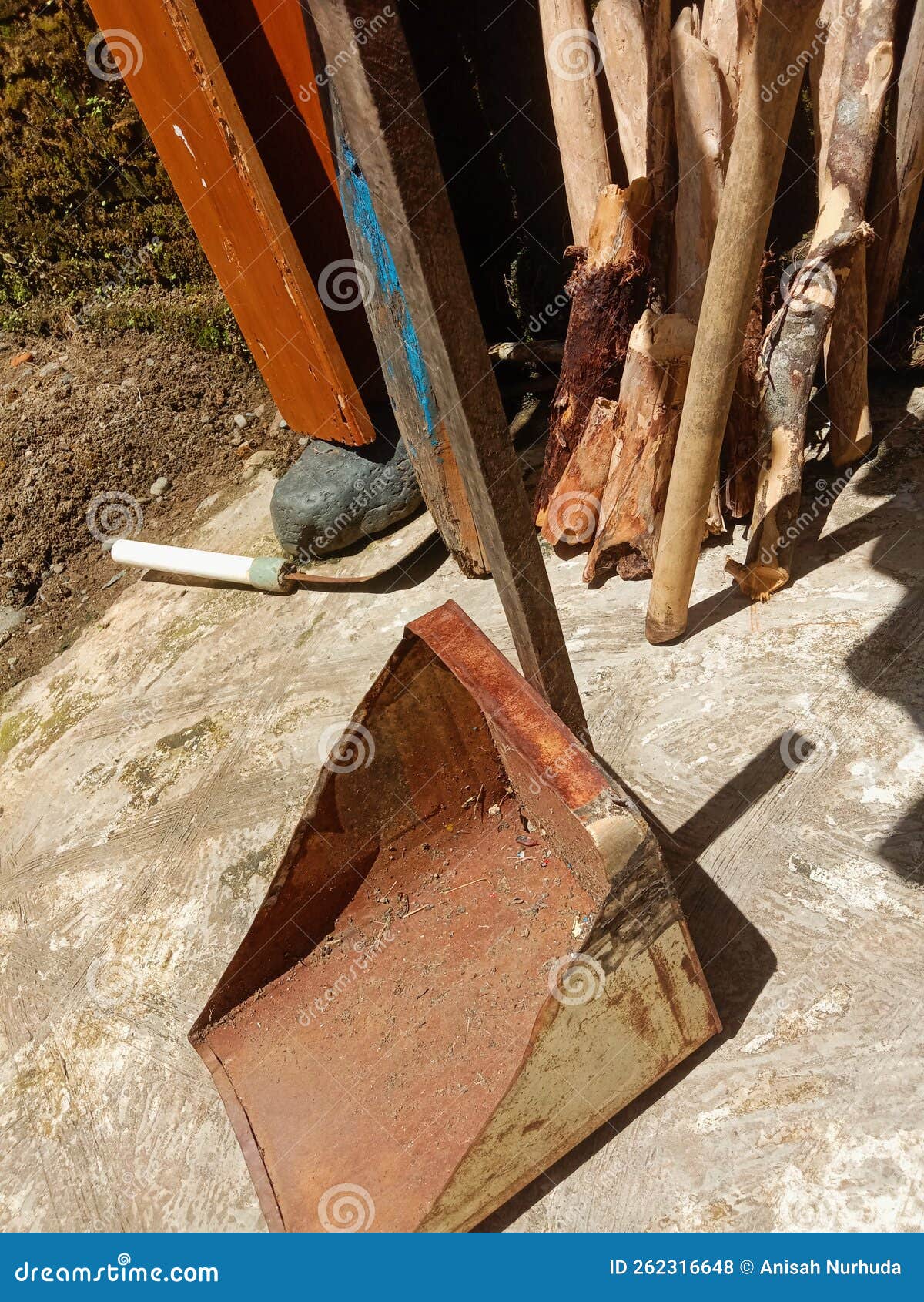 Old Trash Cans Made from Old Cans Stock Photo - Image of cans, trash ...