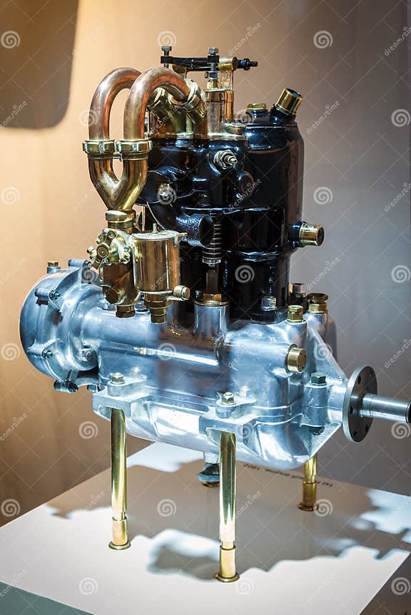 Old Two-cylinder Car Engine Stock Photo - Image of outdated, black ...