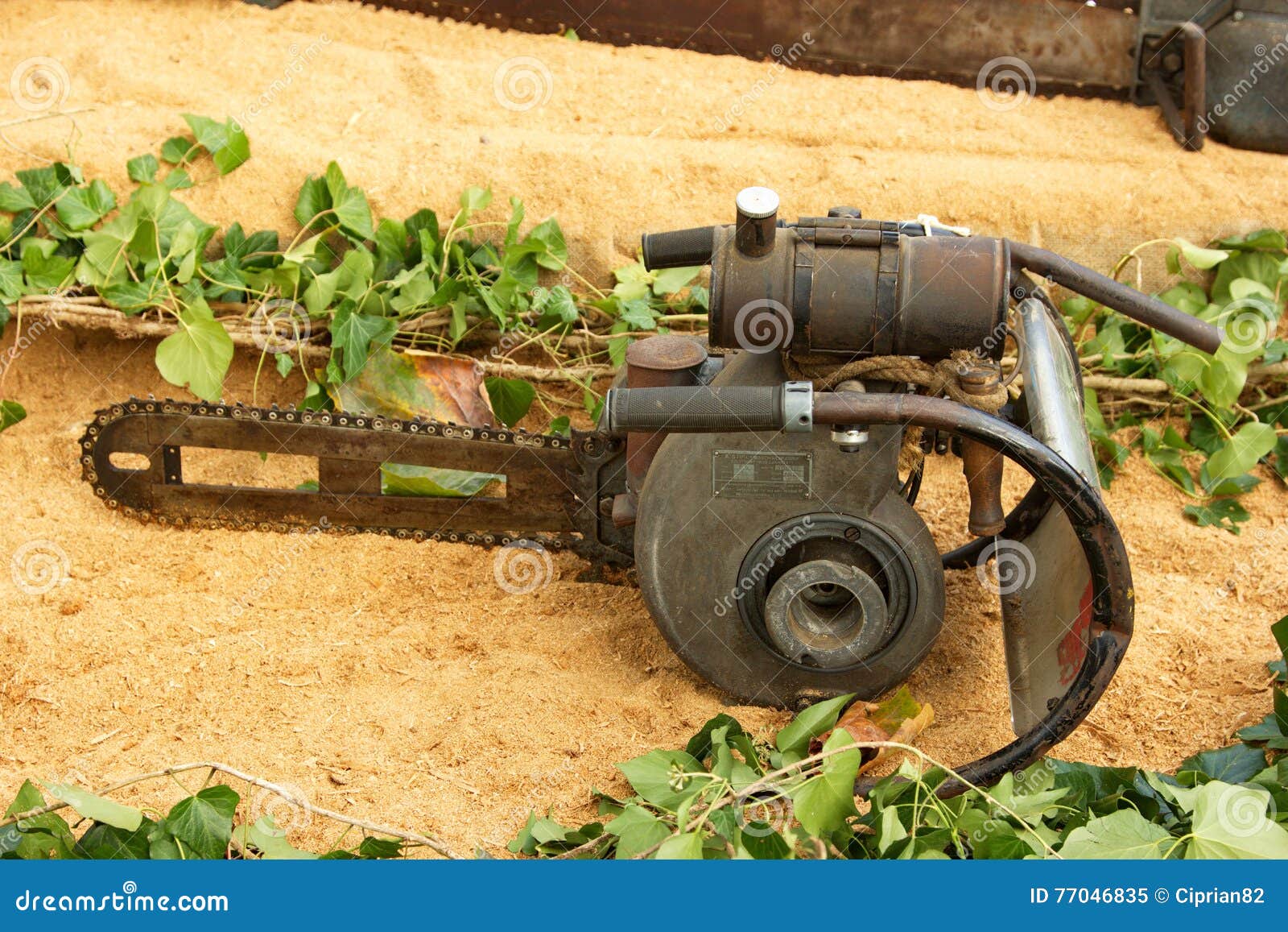 Old Type Tree Cutting Machine Editorial Image - Image of environment ...