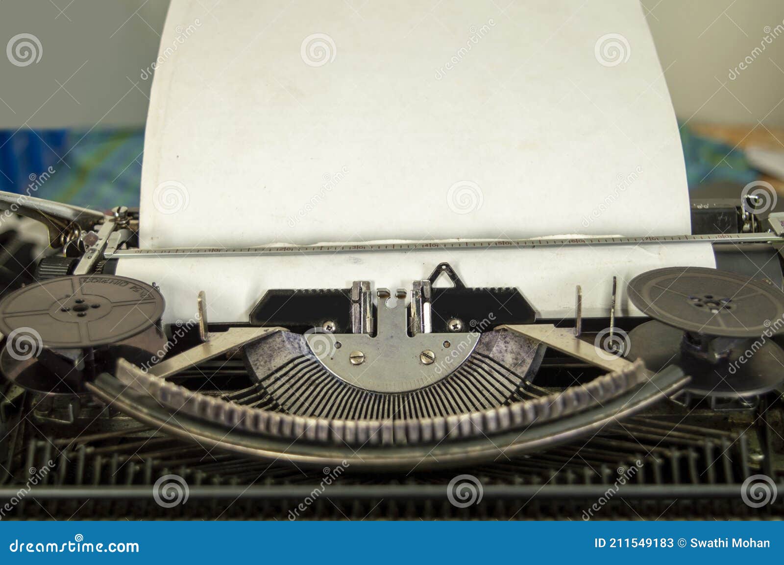 Old Typewriting Machine in Focus Stock Image - Image of letter, brown ...
