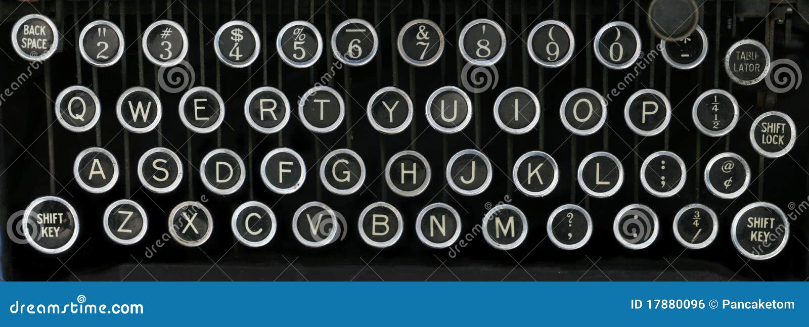 Old typewriter keyboard stock photo. Image of qwerty - 17880096