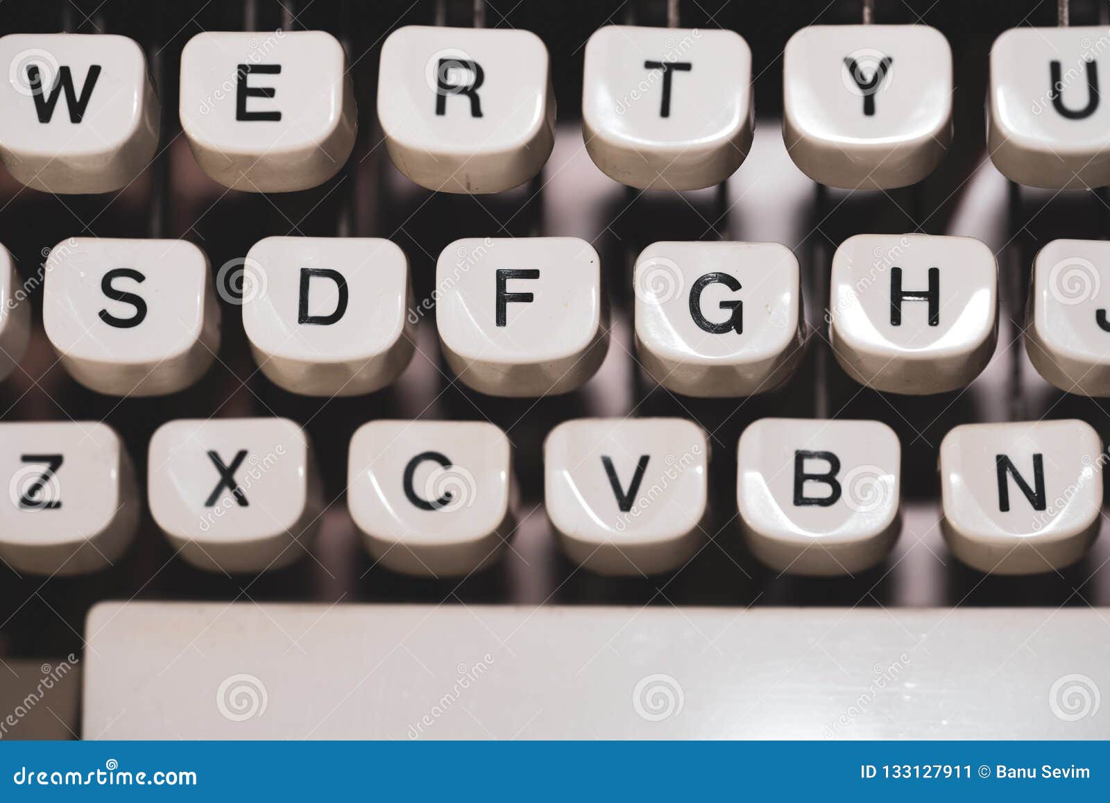Old typewriter and keys stock image. Image of technology - 133127911