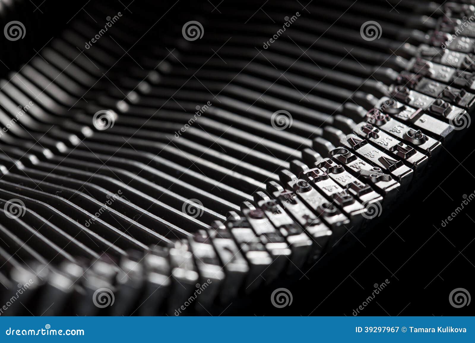 Old Typewriter Type Bars Stock Photo | CartoonDealer.com #39297750